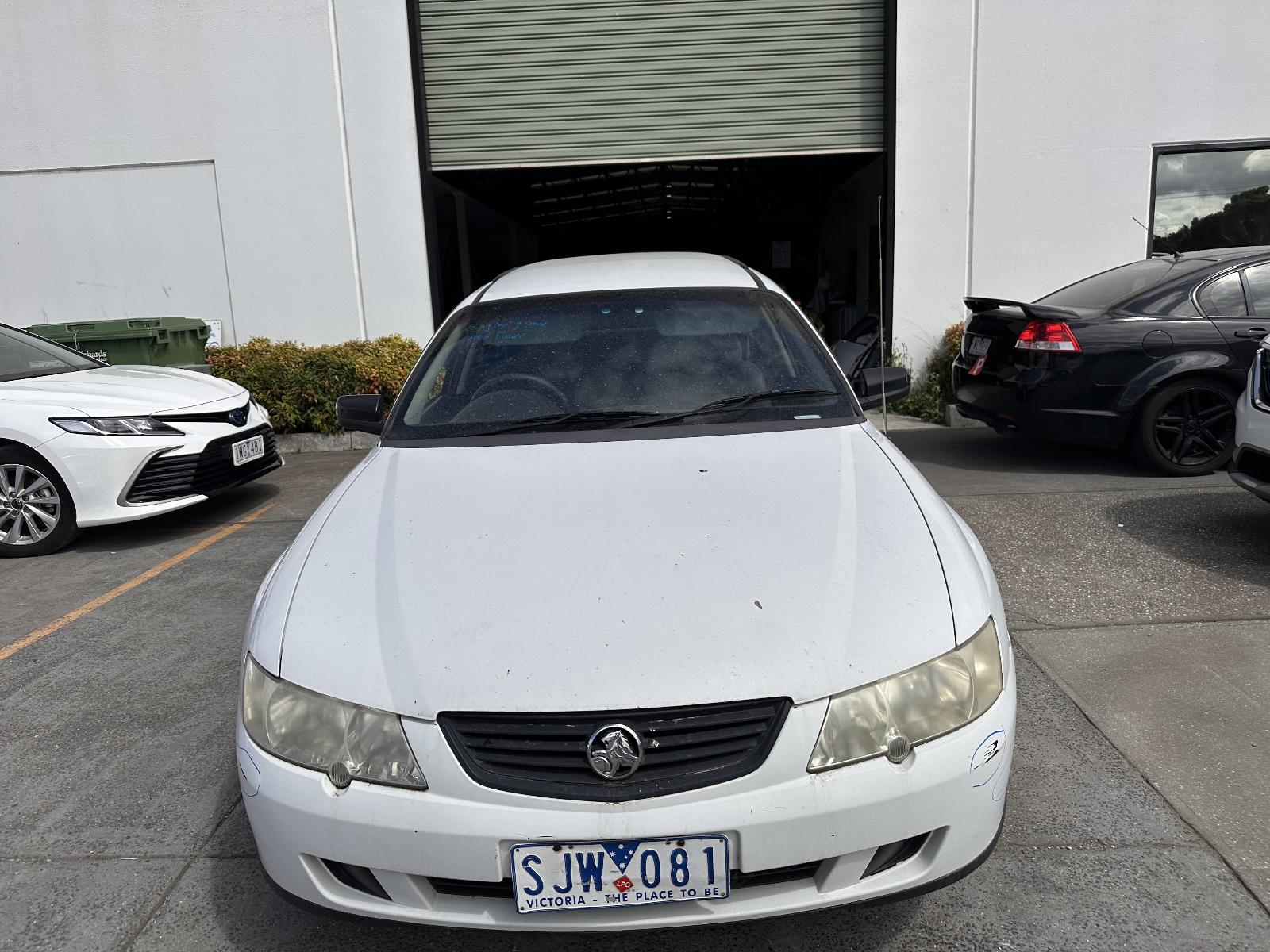 Front Bumper Commodore Holden 2003