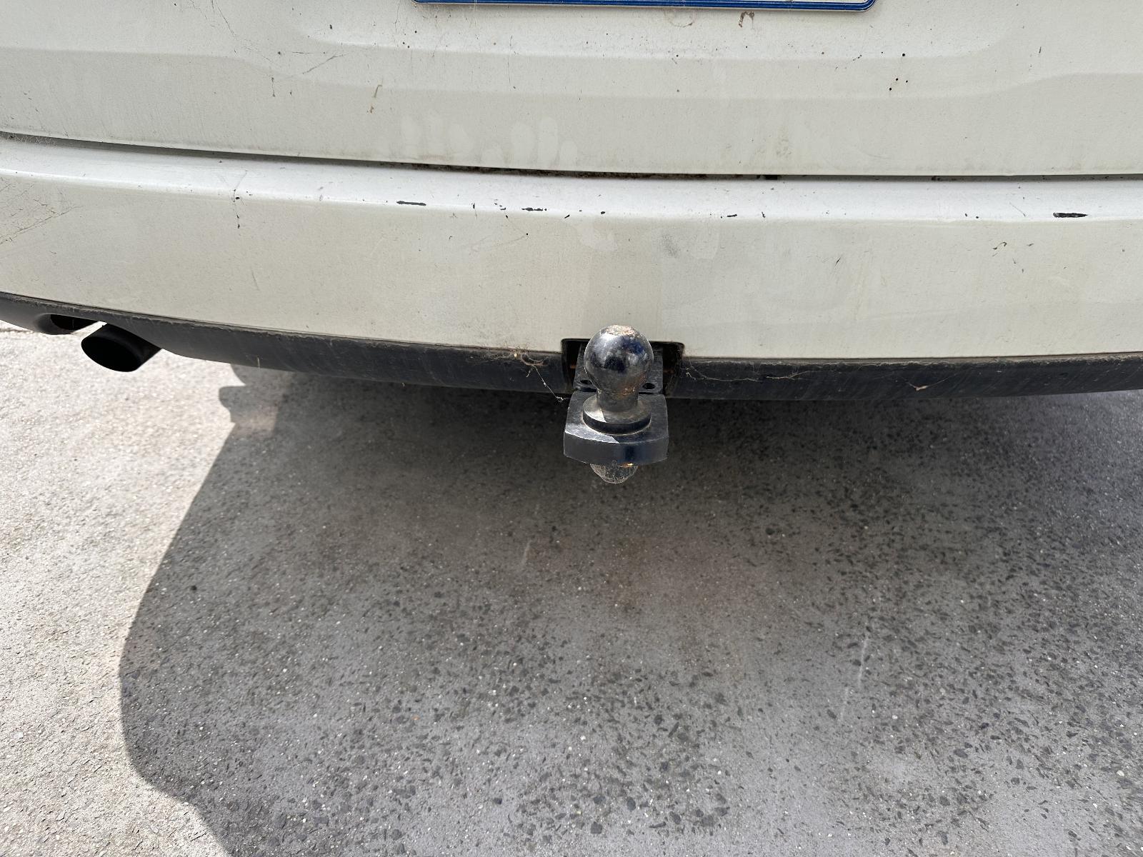 Front Bumper Commodore Holden 2003