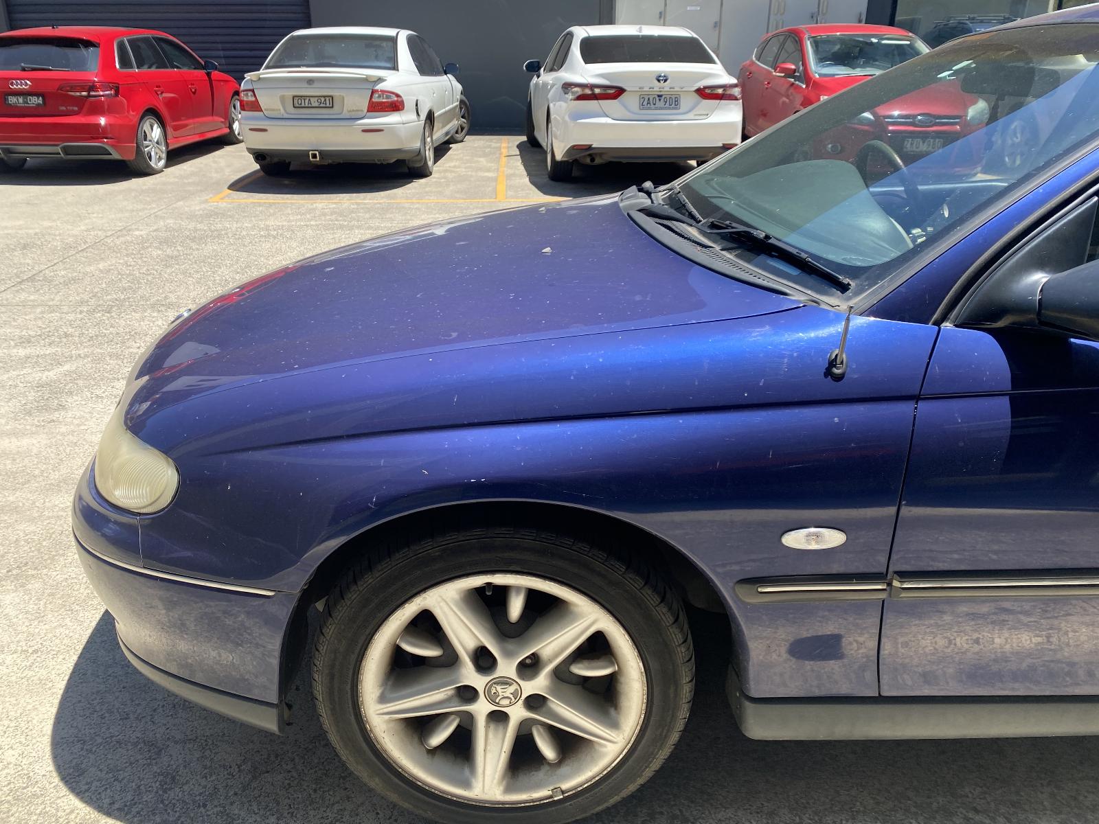 Front Bumper Commodore Holden 2000