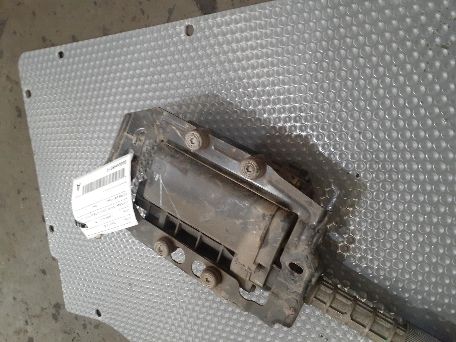 Handbrake Actuator Commodore Holden 2014