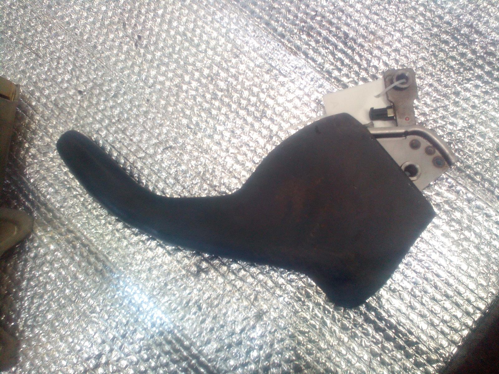 Handbrake Lever Commodore Holden 2000