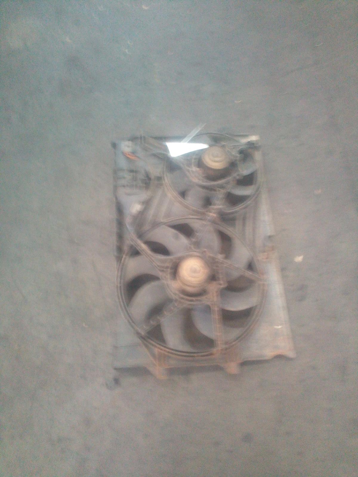 Fan Commodore Holden 2003